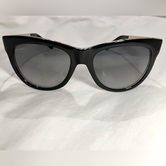 Gucci | Accessories | New Authentic Gucci Gg 3739s 2envk Black Cat Eye Sunglasses Gray Lenses ...